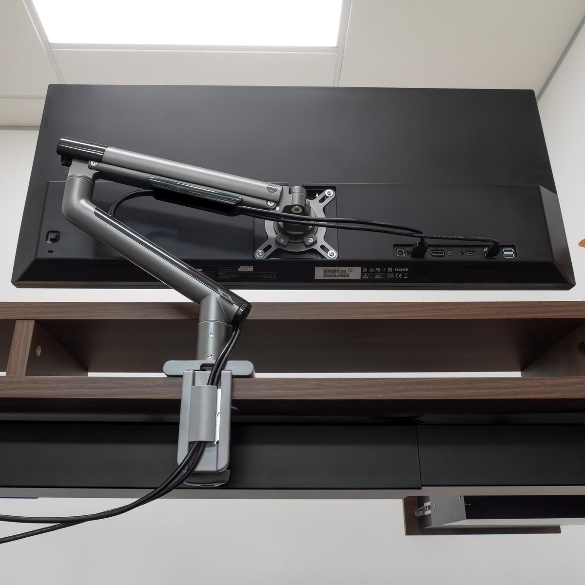 Desky Single Slim Aluminium Monitor Arm - Desky®
