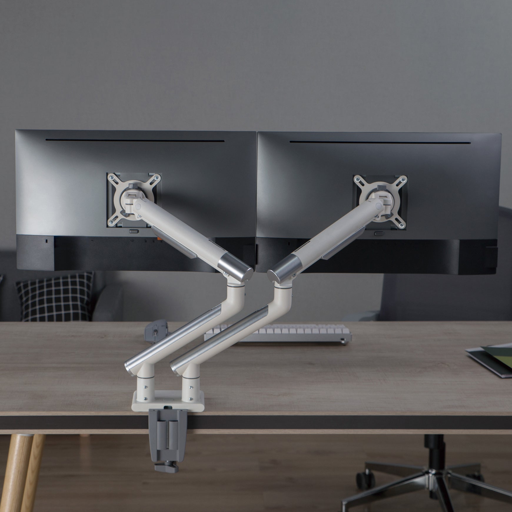 Desky Dual Slim Aluminium Monitor Arm - Desky®